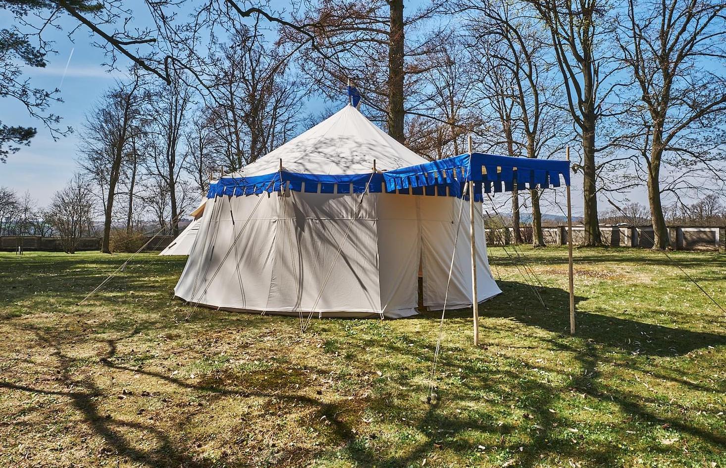 Historical tents manufacturing | FAMTENTS & RENTS