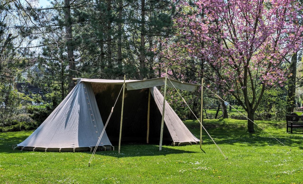 Viking tents manufacturing | FAMTENTS & RENTS