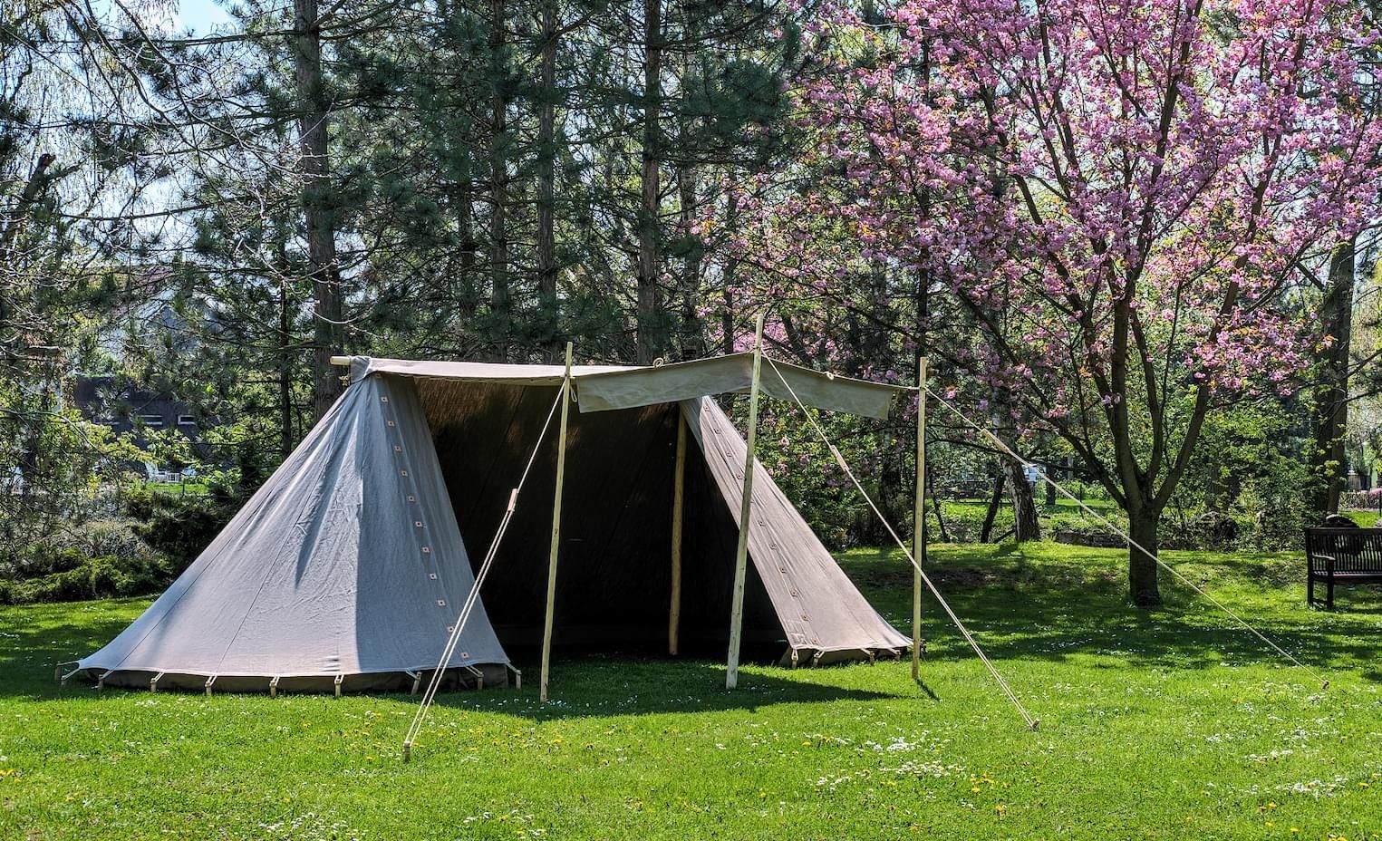 Viking tents manufacturing | FAMTENTS & RENTS