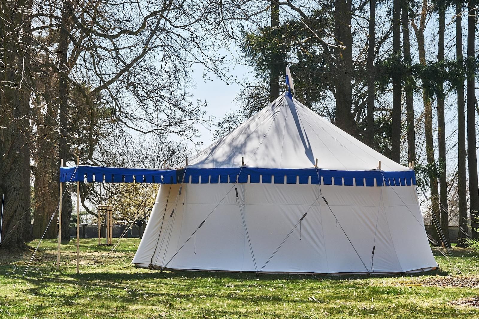 Historical tents manufacturing | FAMTENTS & RENTS